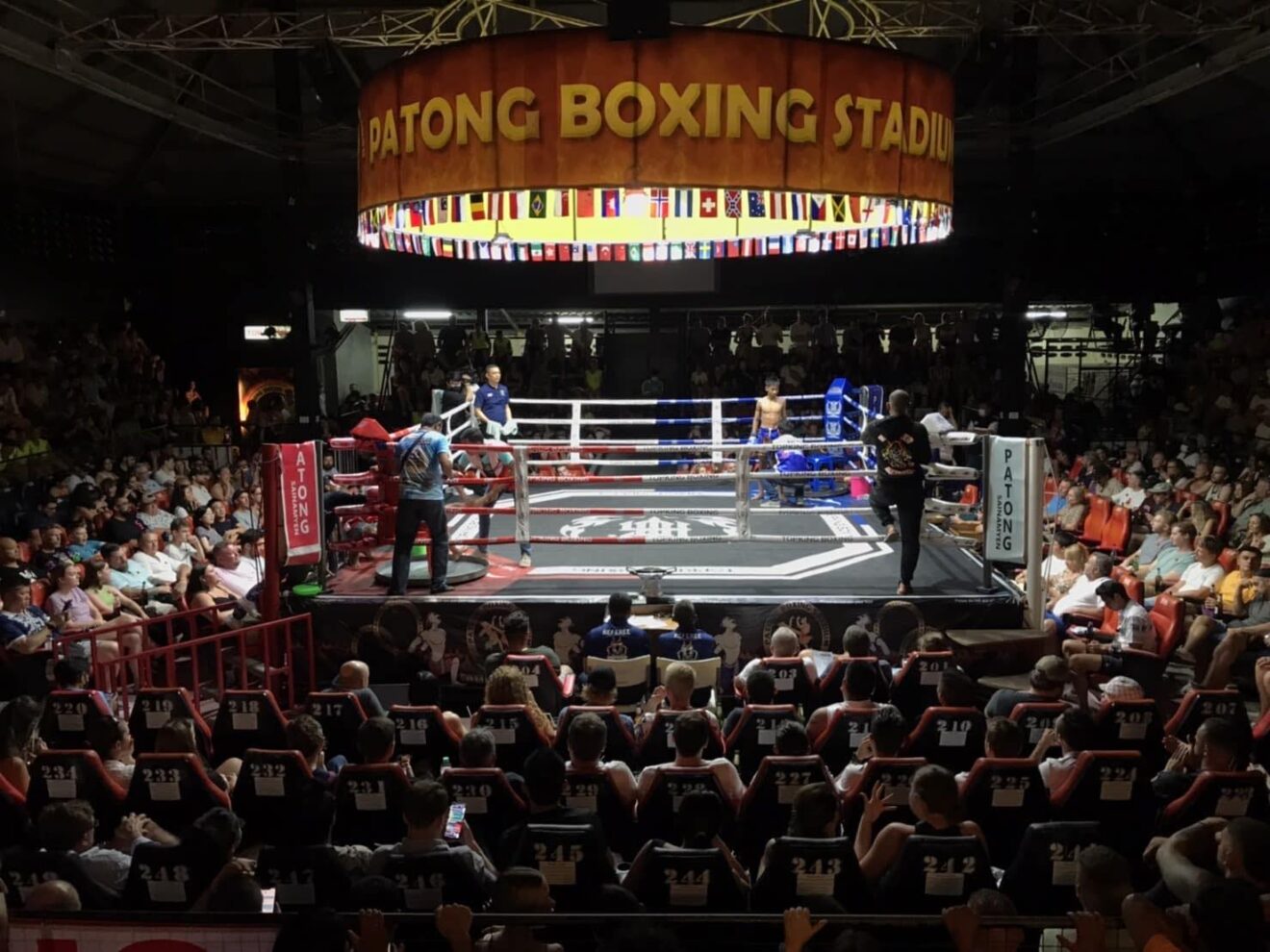 The Ultimate Guide: 5 Must-Visit Muay Thai Stadiums in Thailand - Lui ...